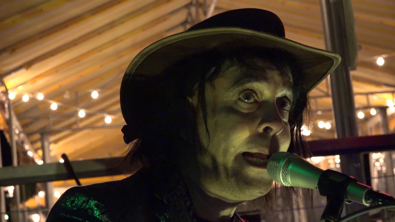 RAY RED BAND PROMO - YouTube