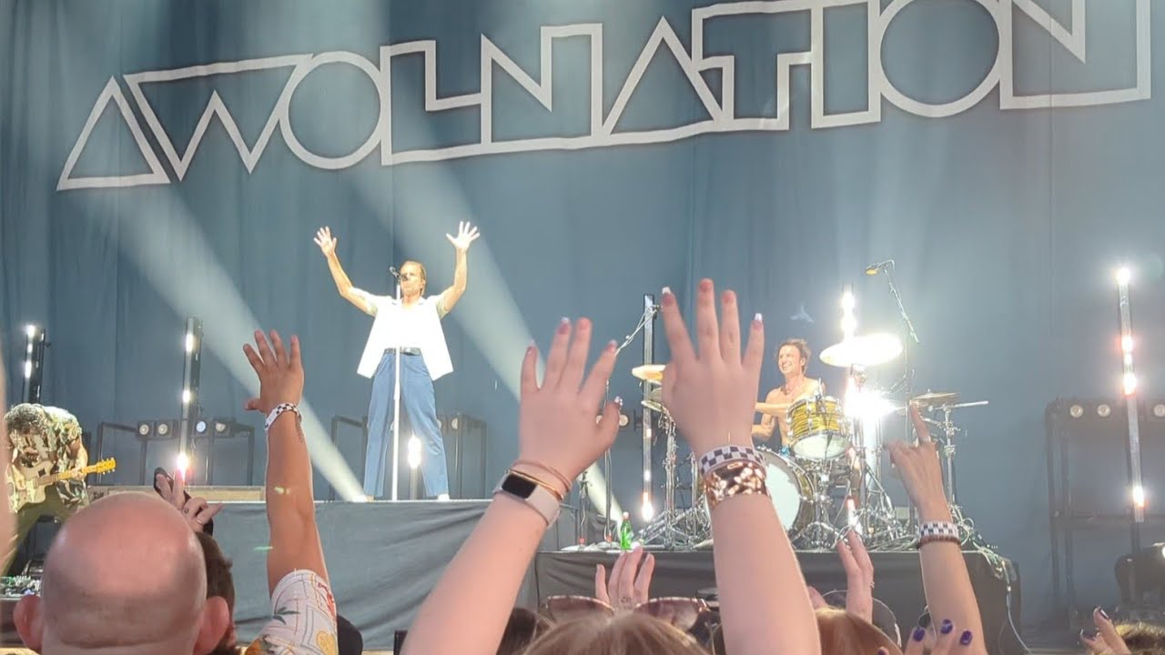 Awolnation - Run - YouTube