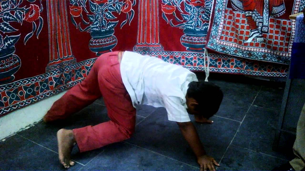 Gower's Sign Dr P Selvaraj - YouTube