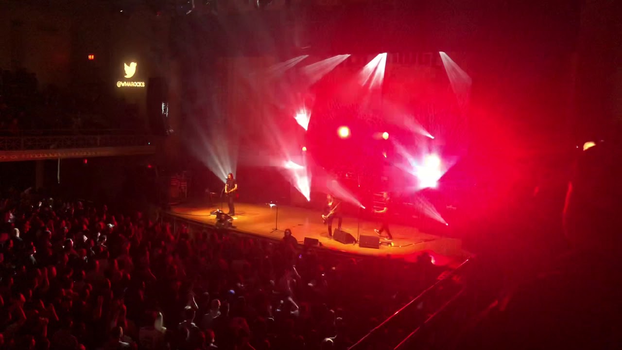Alter Bridge “Godspeed” Nashville ,TN February 9, 2020 - YouTube
