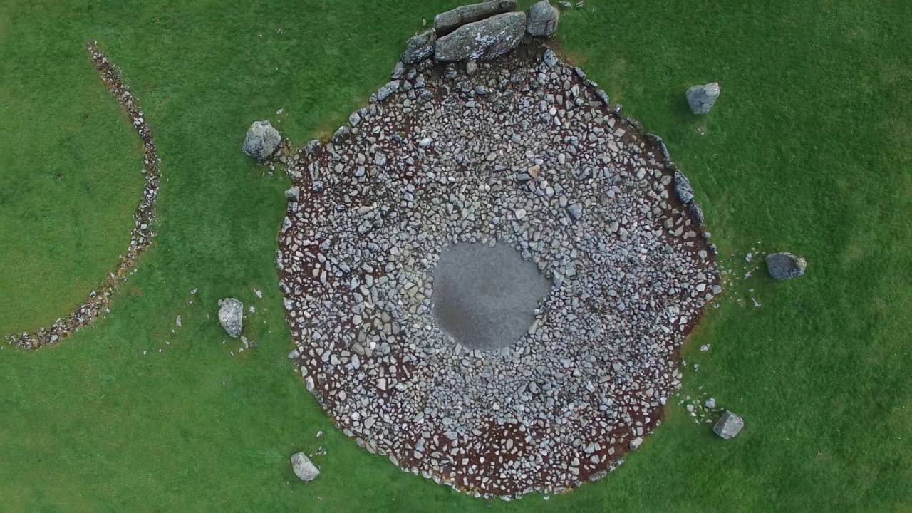 Loanhead of Daviot Stone Circle - YouTube