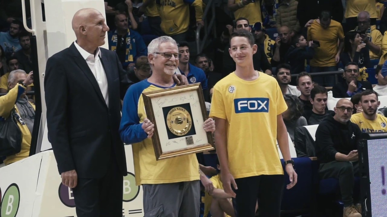 Devoted fans - YouTube