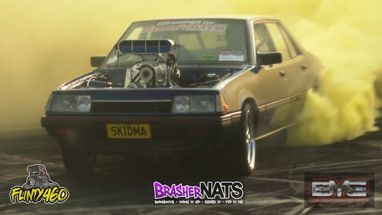SKIDMA BACKS INTO THE WALL AT BRASHERNATS 2022 - YouTube