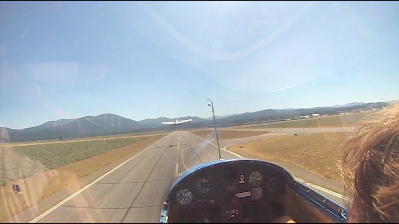 Schweizer SGS-2-33 Glider Takeoff/Release Truckee-Tahoe Airport, CA ...