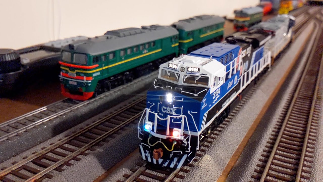 Rivet Counter HO Scale GE ES44AH GEVO Diesel Engine CSX Veterans 1776 ...