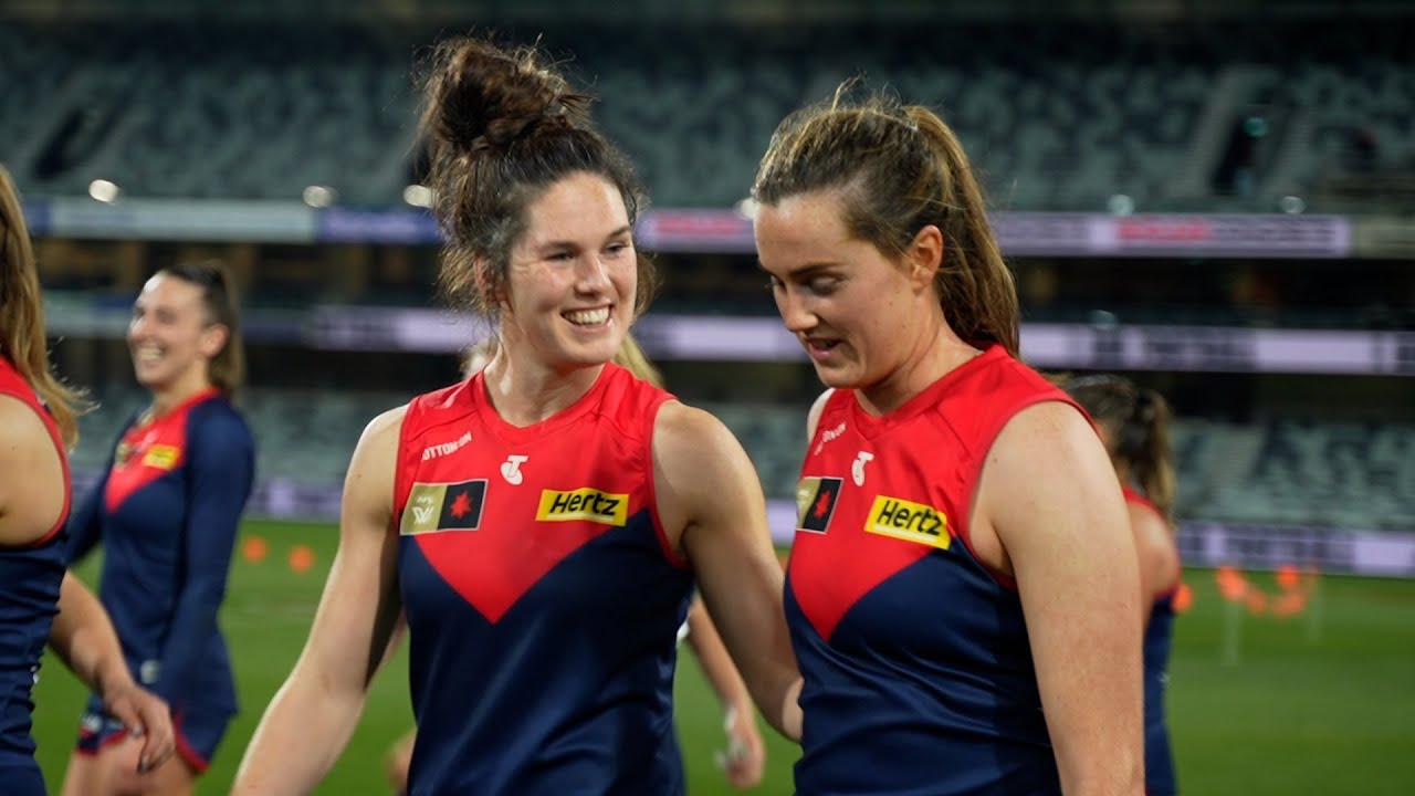 AFLW | RD 5 | Gabby Colvin is back! - YouTube