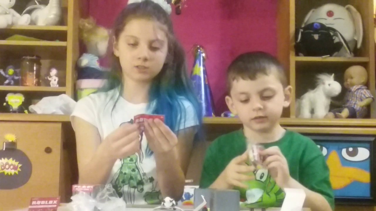 Roblox Fun Surprises With Callous Kitty - YouTube