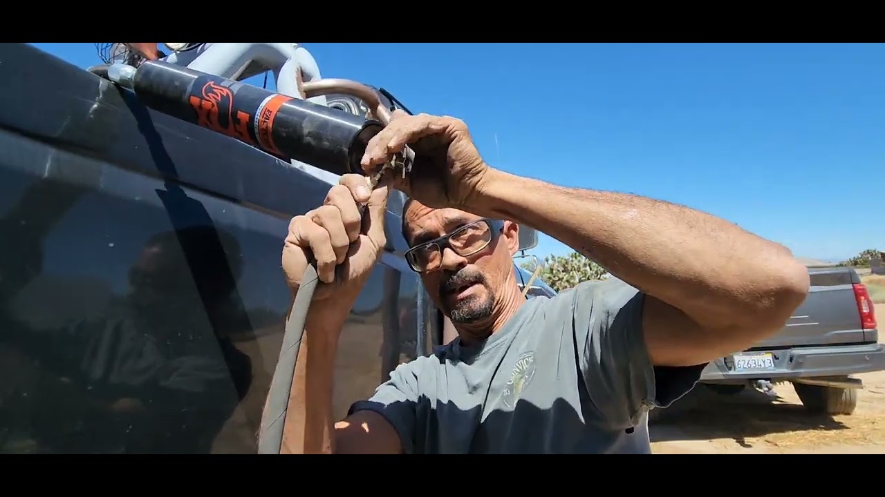 Ford F250 prerunner build pt #22 4 link suspension finished - YouTube