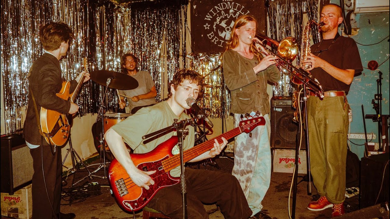 Seven (Seth Evans) - Live at the Windmill, 02/10/2023 - YouTube