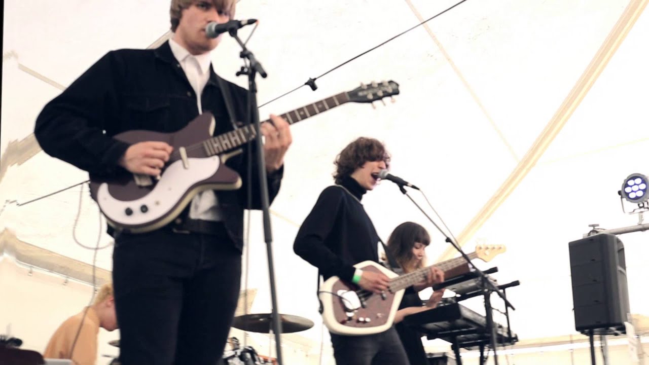 Hot Vestry - Best of Me (Tim Peaks Diner Barnaby 2014) - YouTube