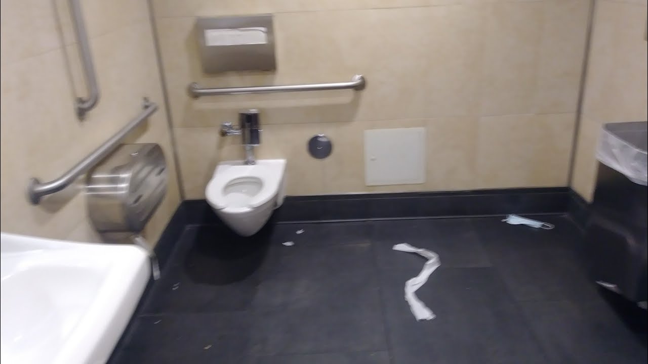 [120] Sam's club family "restroom" - YouTube