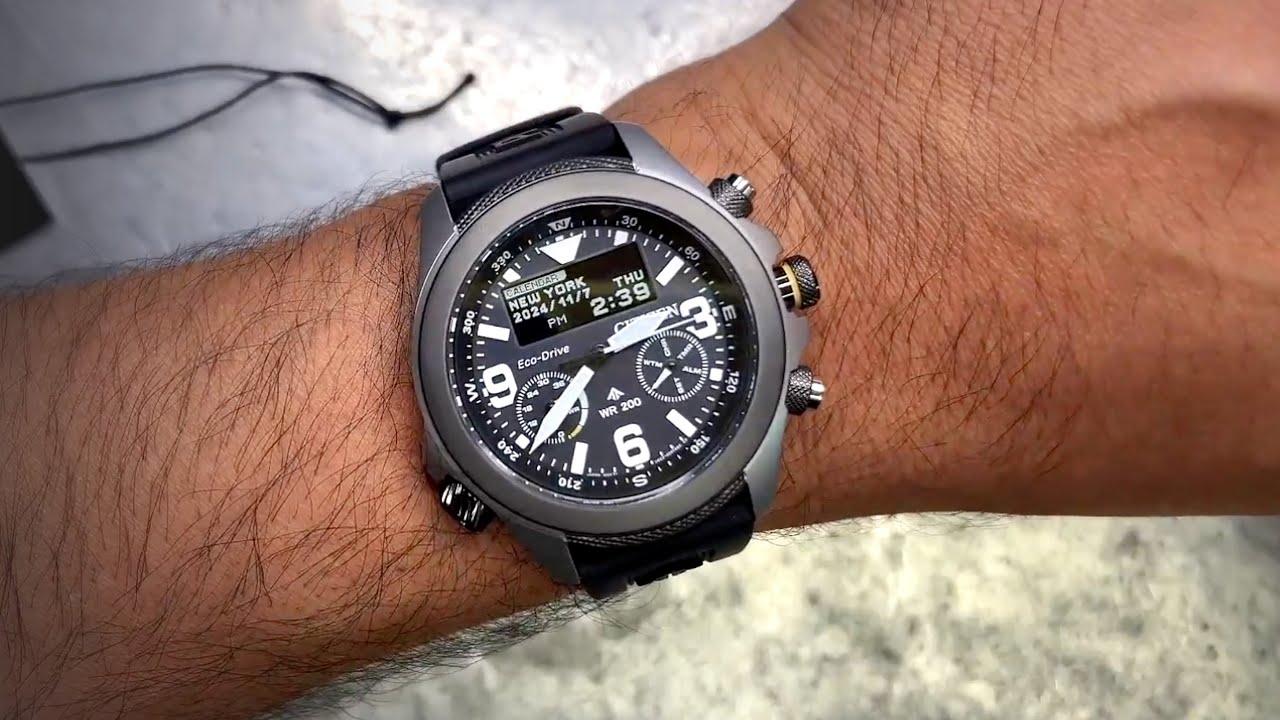 NEW Citizen Promaster Land U822 - YouTube