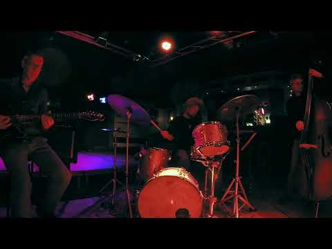 Spring Thing - Mathias Sandberg Trio  (live at Tante Olga)