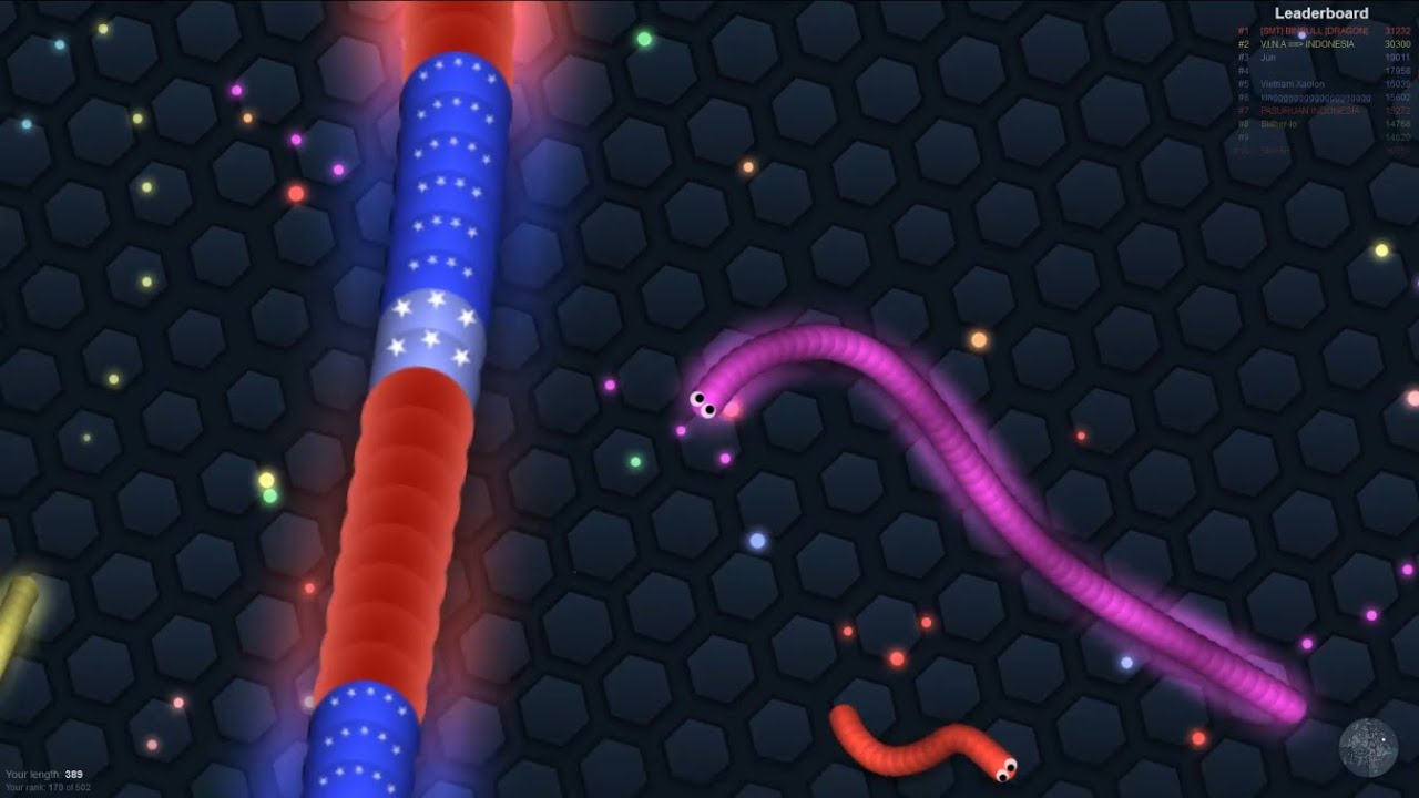 Playing Slither.io for first time. Survival against big Snakes game ...