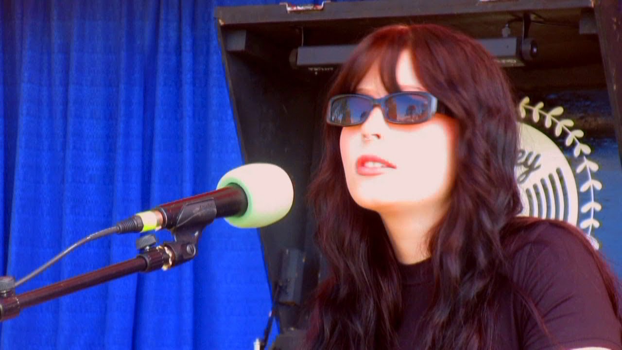 Vienna cover by Emma Burney - YouTube