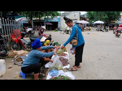 Vietnamese Mountain Village Markets: A Wide Variety of Goods are Sold There in the Morning