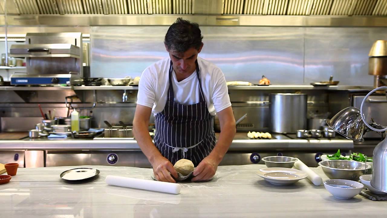 CELERIAC BAKED IN ASH DOUGH - YouTube