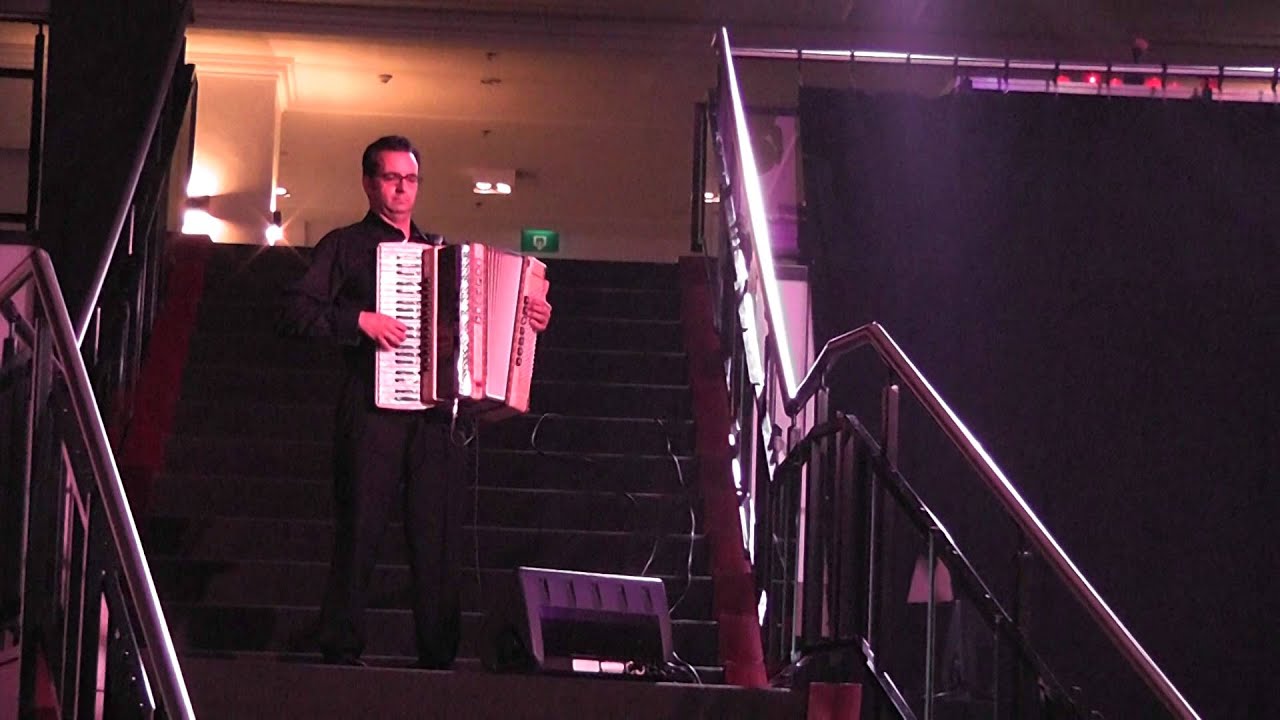 HCM met Leon van Wijk, Oblivion - YouTube