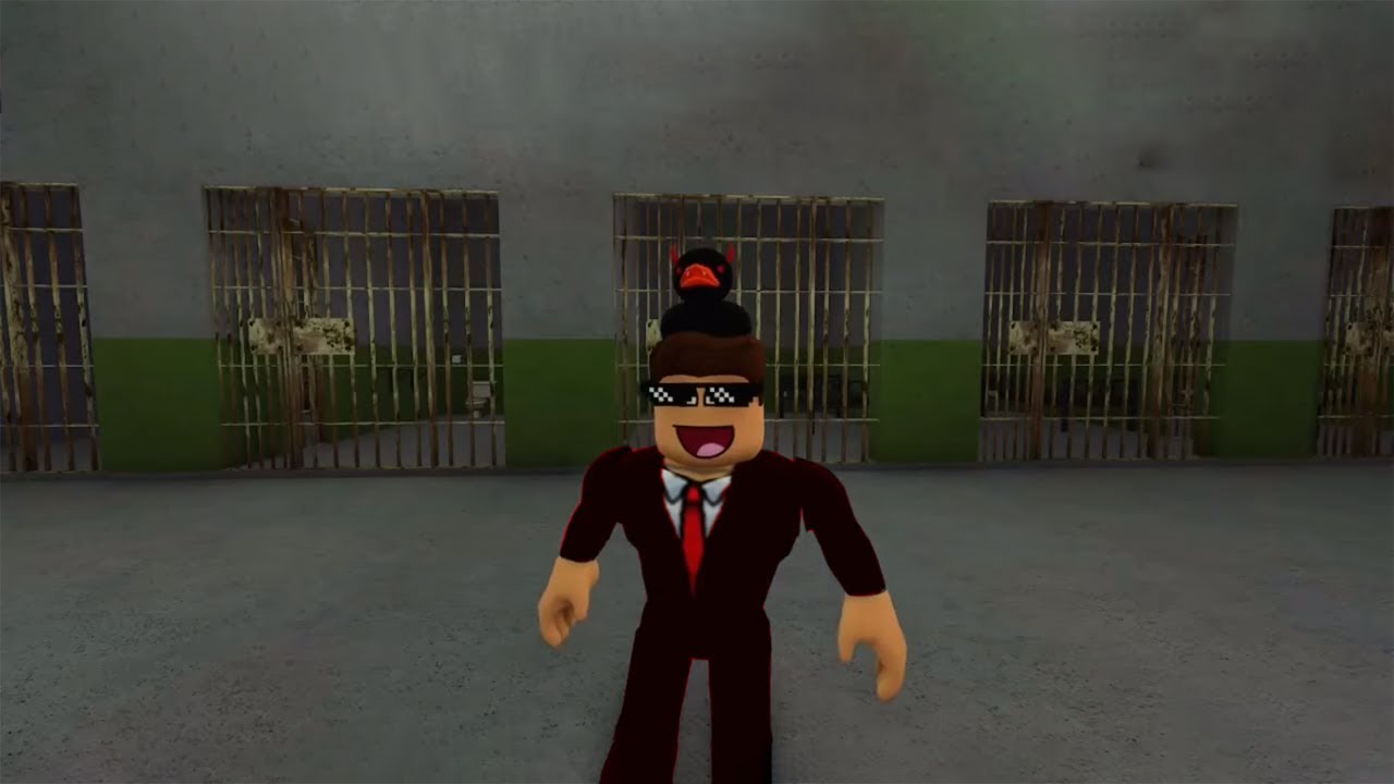 I'M INSIDE JAIL.- Roblox Trapped Chapter 1 - YouTube