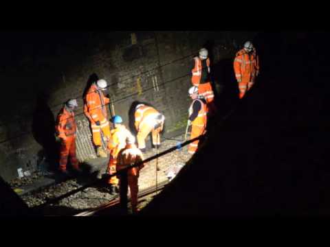 Network Rail Night works - YouTube
