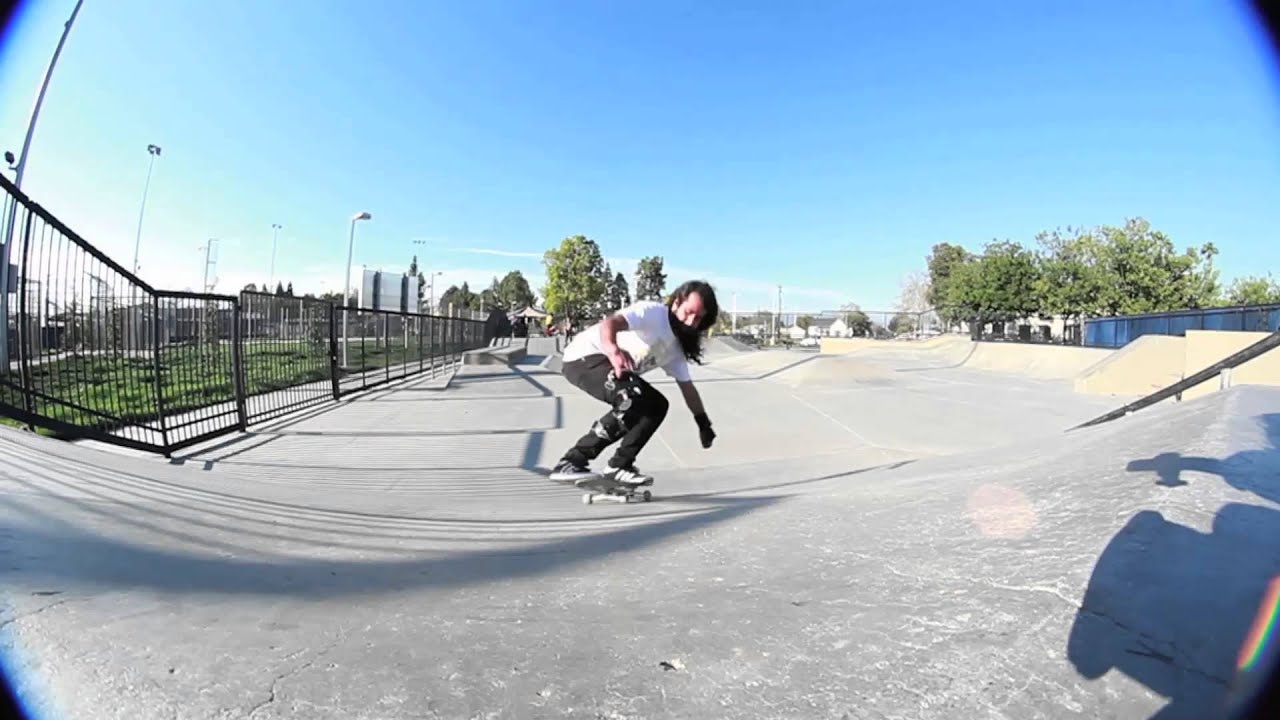 16 Tricks On Smithpark Bank With Jonathan "Potato" Yanez - YouTube