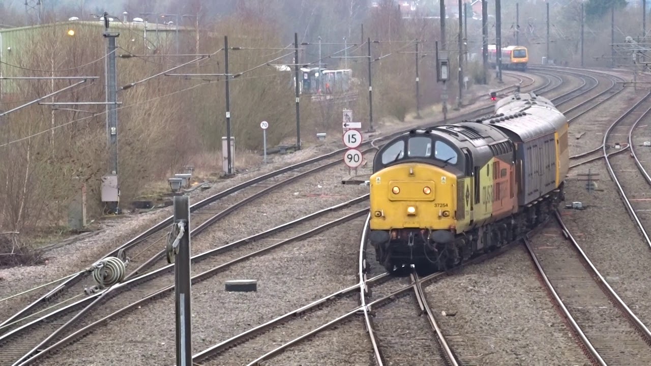 Tractor Test Train 1Z02 37254 Returns - YouTube