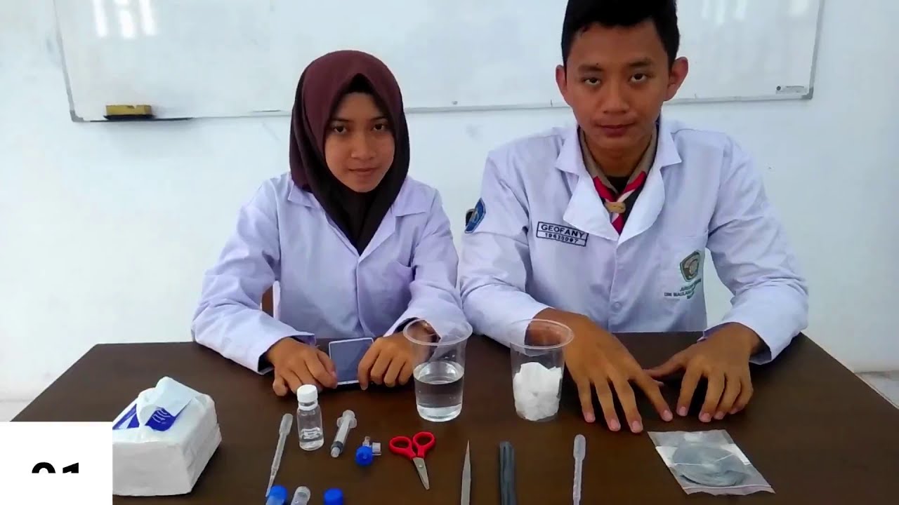 Small Scale chemistry experiment - YouTube