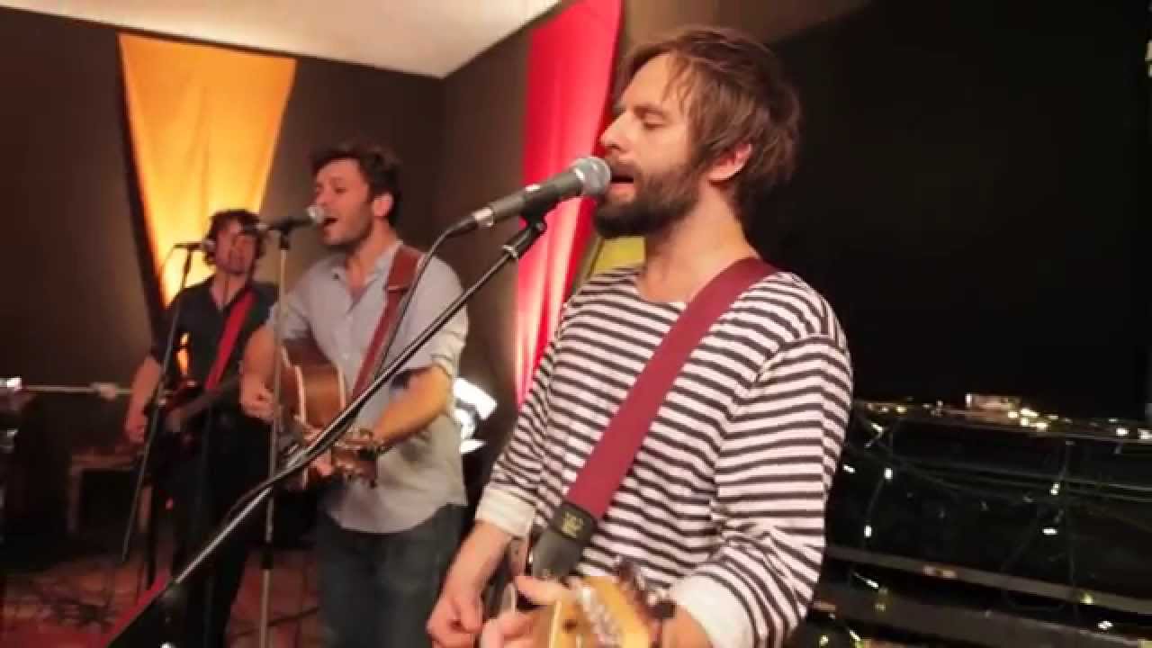 Orphan Colours - Renegade (Live) - YouTube