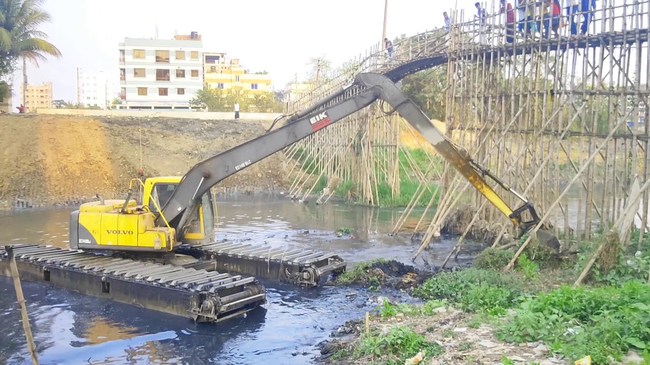 GETM AMPHIBIOUS EXCAVATOR | Amphibious excavator Waterking | Video ...
