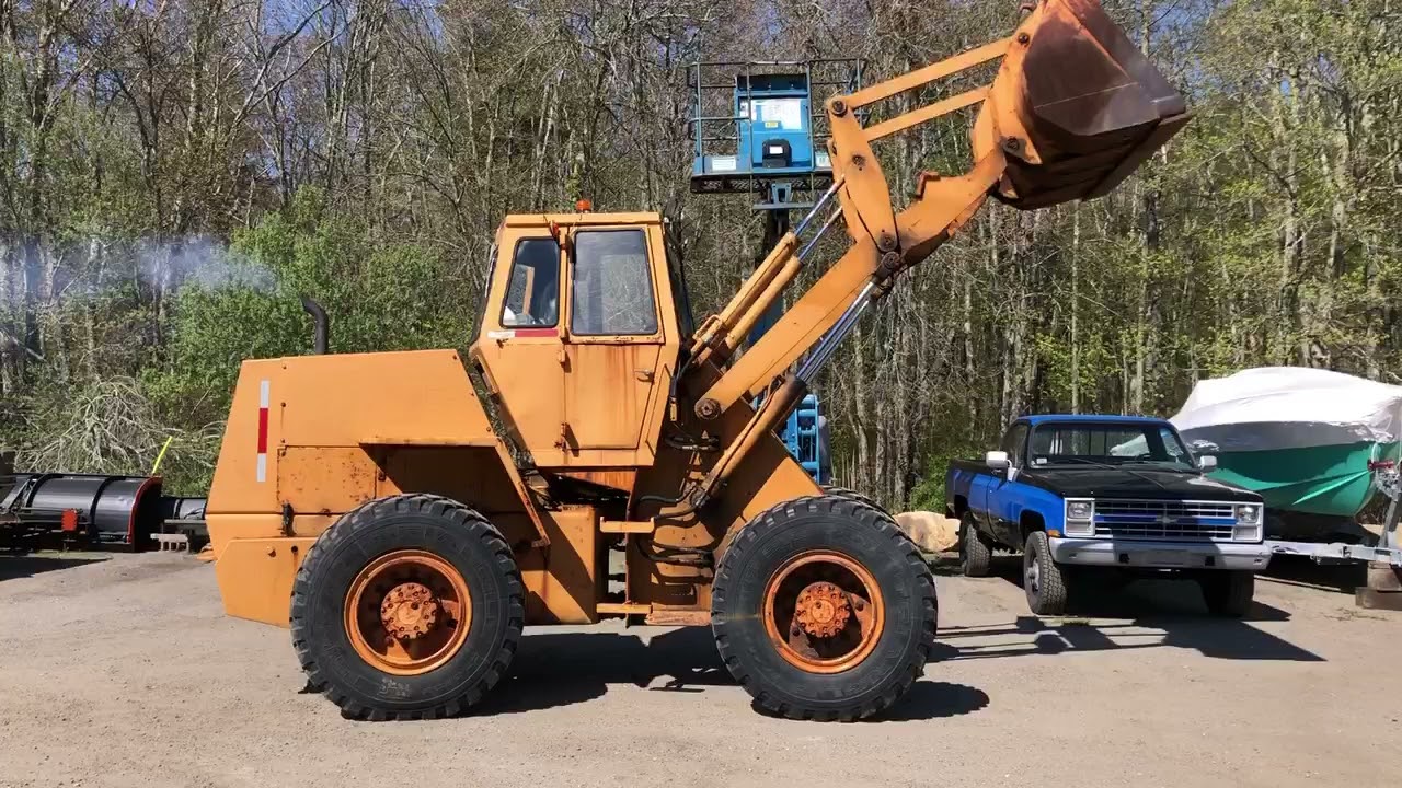 1981 Case W20 Wheel Loader - YouTube