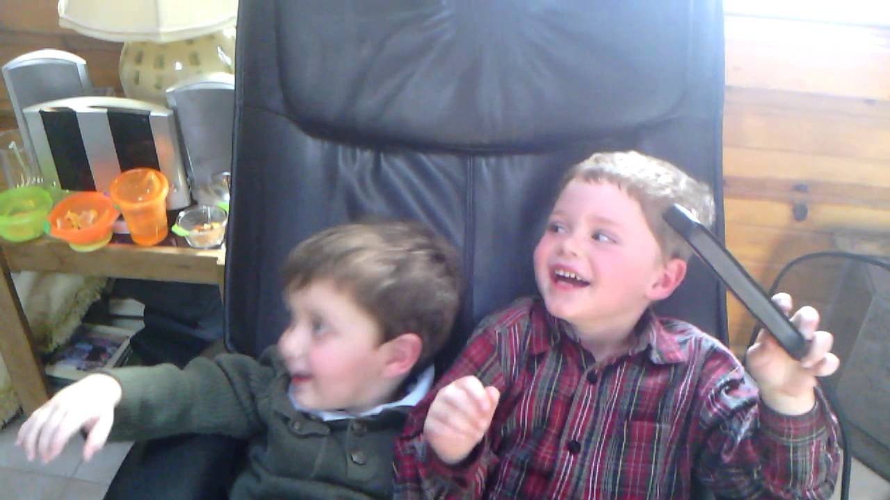 Vibrating chair - YouTube