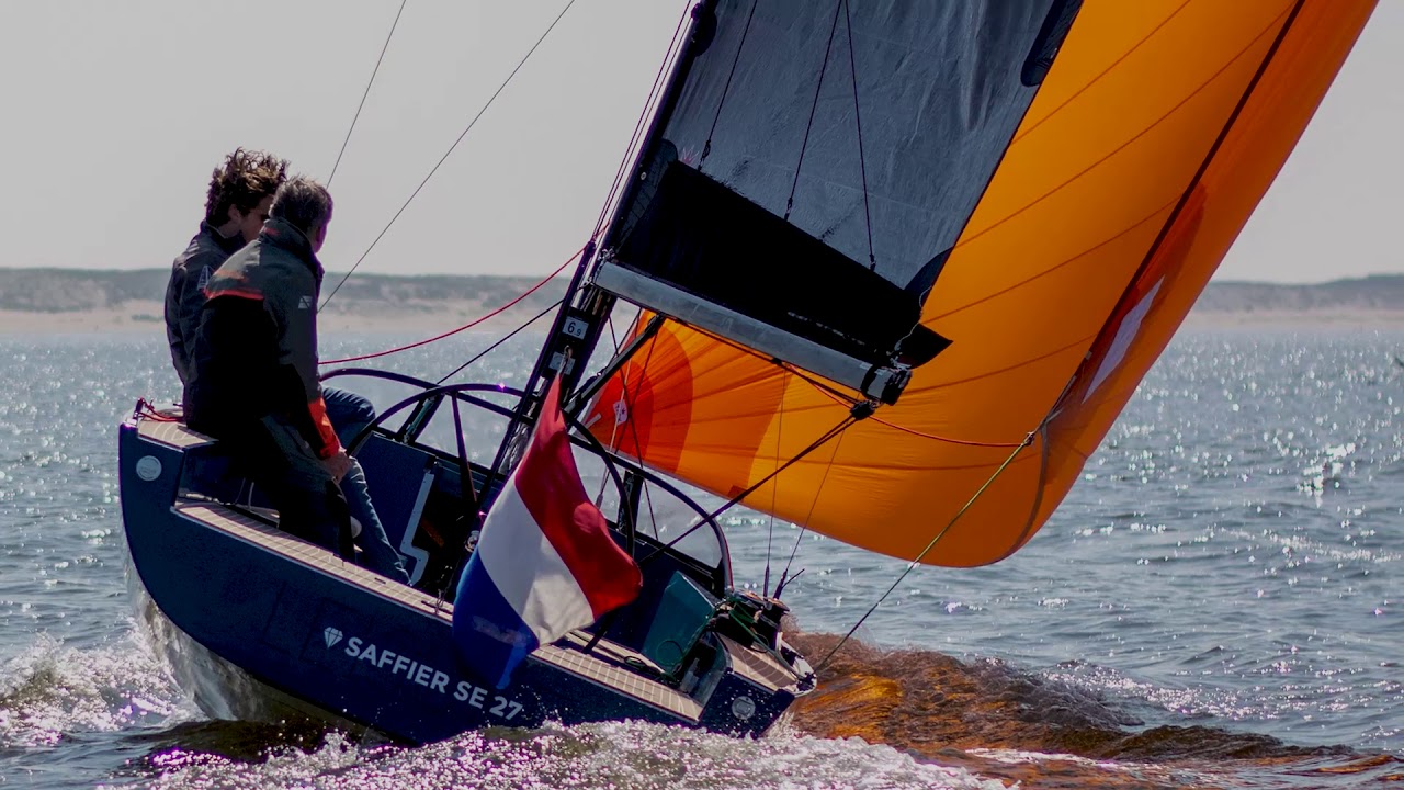 Saffier SE27 Leisure - YouTube