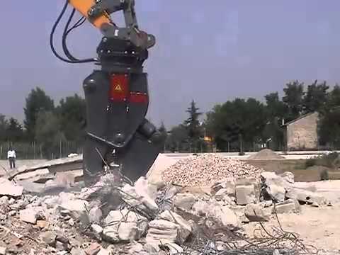 VTN Open House | Rotary Concrete Crusher FP24 - YouTube