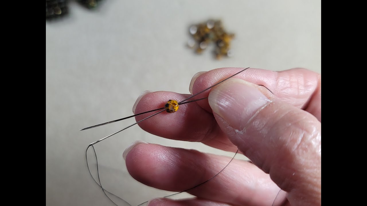 Cross weave Technique for RAW and Ladder Stitch - YouTube