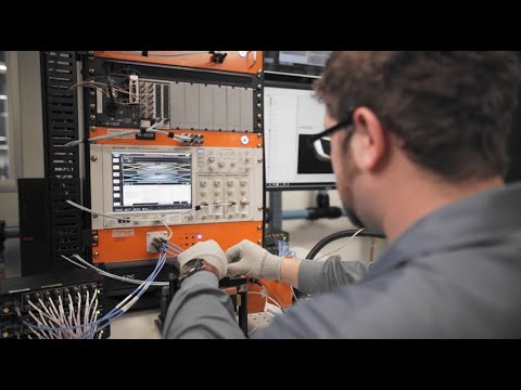 Engineering Smarter with Samtec - Glass Core Technology - YouTube