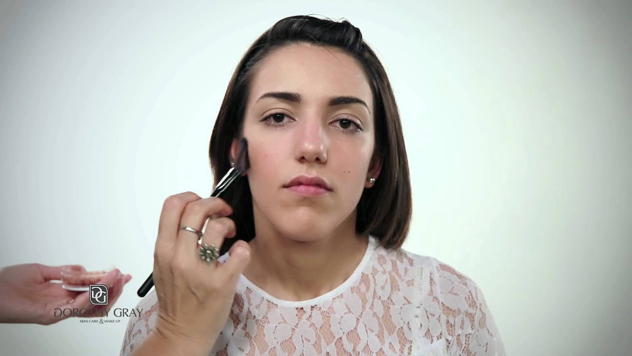 PIEL BRONCEADA CON MAQUILLAJE - YouTube