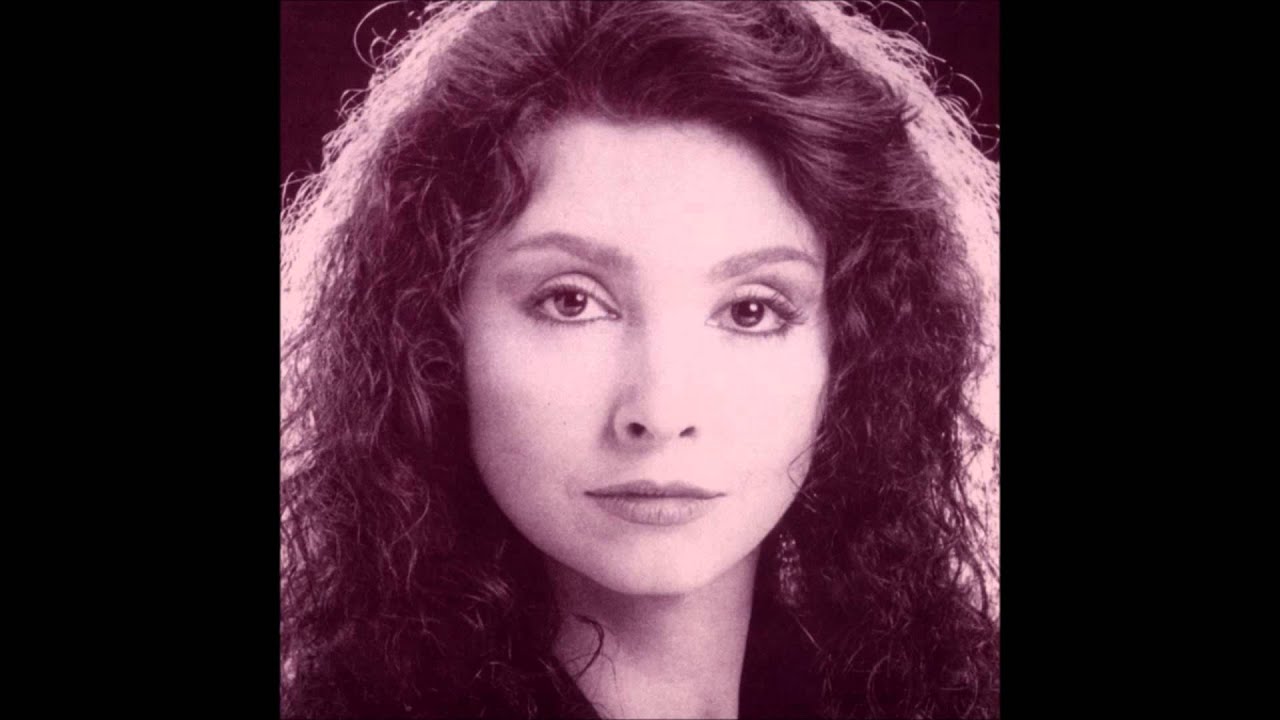 Game of Hearts Sung By Joellen Hoff "Queen of Hearts" !!♥♥ - YouTube