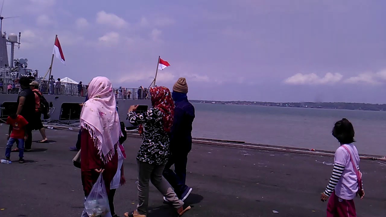 Koarmatim Armada day 2017 - YouTube