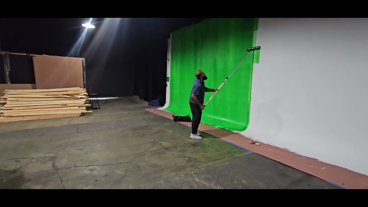Set building - Part 2 - Creating the green screen @StarsAssembled - YouTube