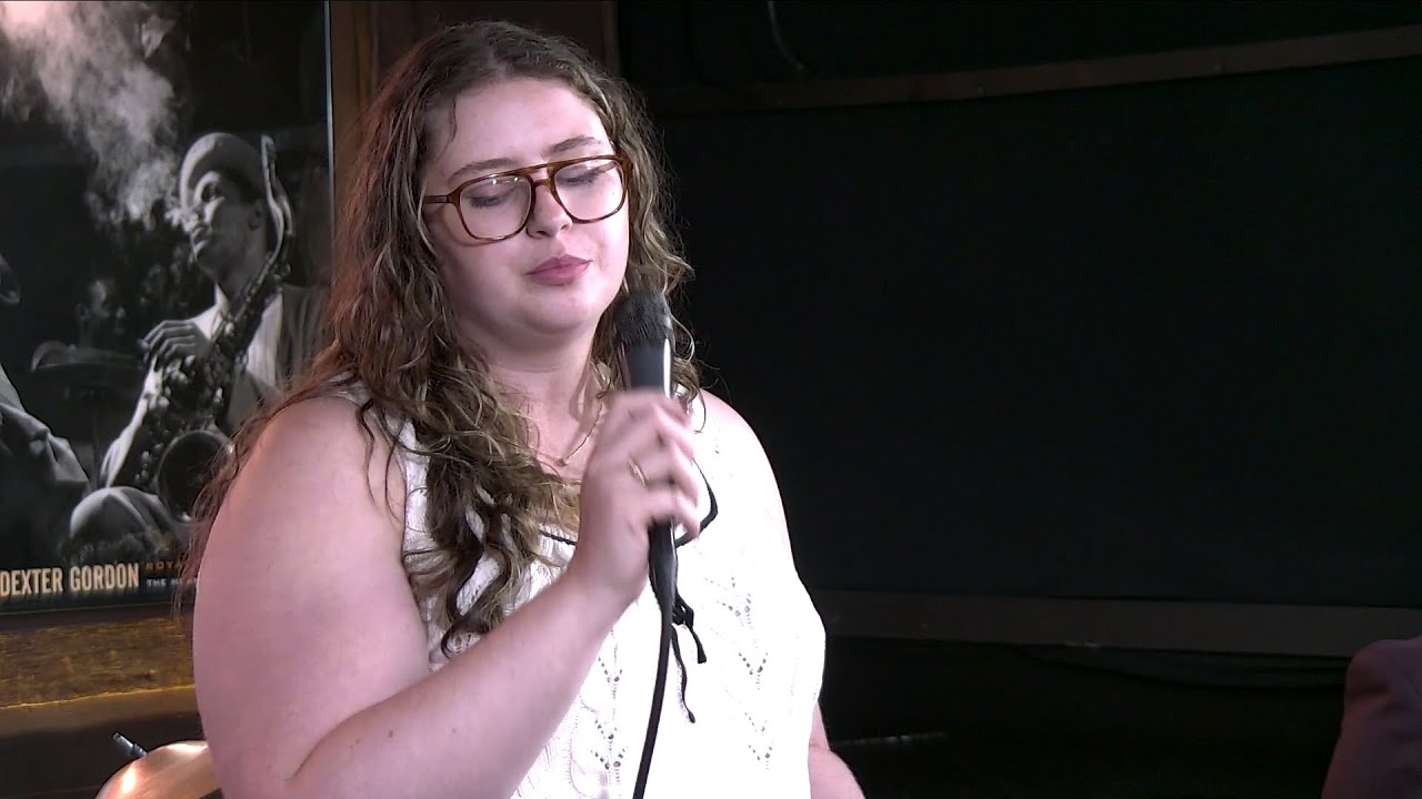 Lora Sherrodd & Her Band - I've Got Just About Everything - YouTube