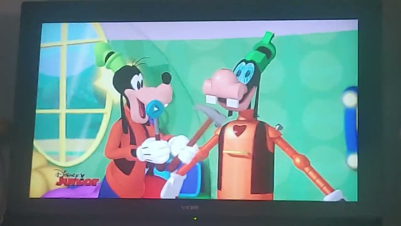Goofy's Goofbot a toolbox 🧰🧰🧰🧰 to fix Goofy's Goofbot and bam bam song ...