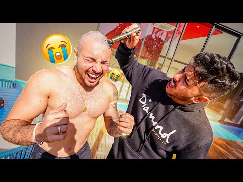 RENATO RASPOU MEU CABELO NA ZERO 👨‍🦲 !! * estou careca *