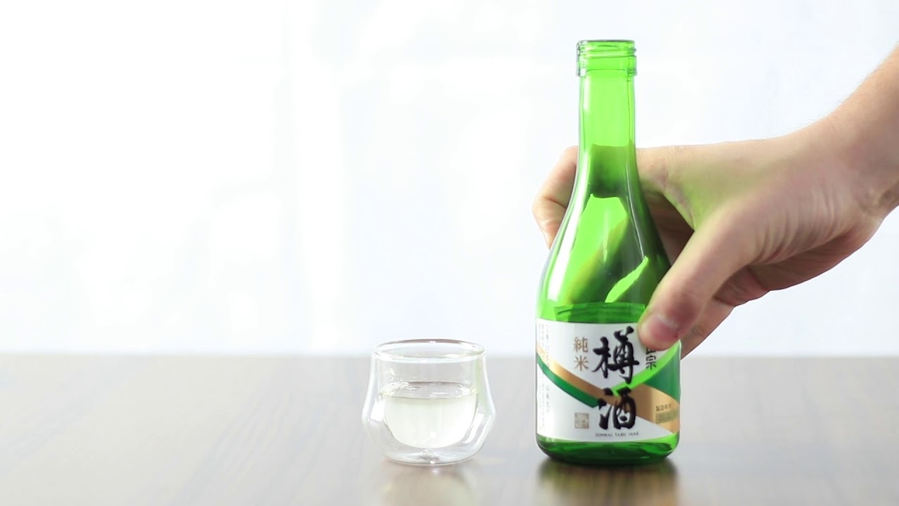 Kikumasamune Junmai Taruzake (Kikumasamune pure-rice cask-sake) - YouTube