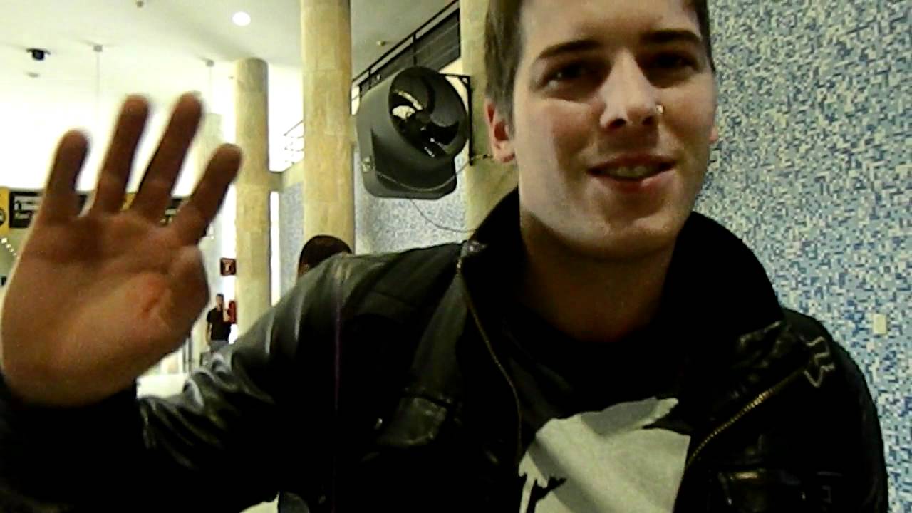 Zack Merrick - All Time Low "Hello Brazil" - YouTube