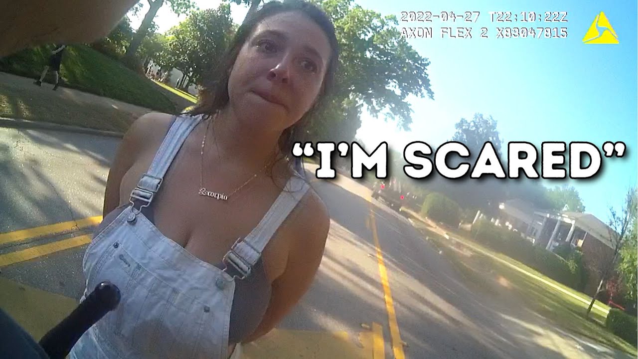 Woman Gets Arrested For DUI After Car Accident - YouTube
