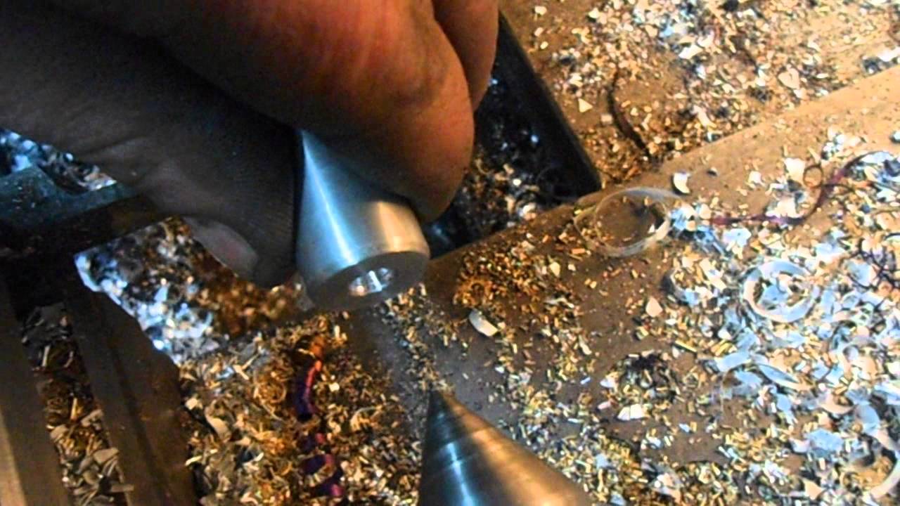 Токарна творчість:) (Magic Lathe) - YouTube