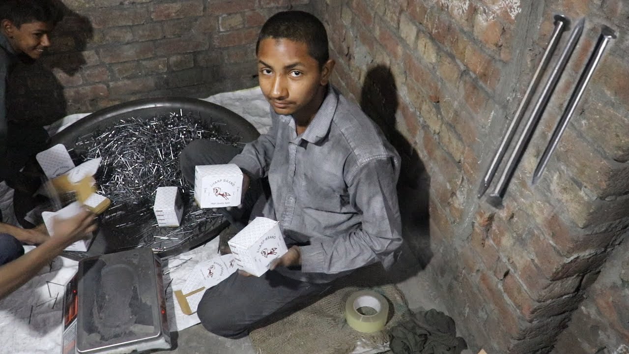 How Iron Nail Are Manufactured || Nail Manufacturing Process - YouTube