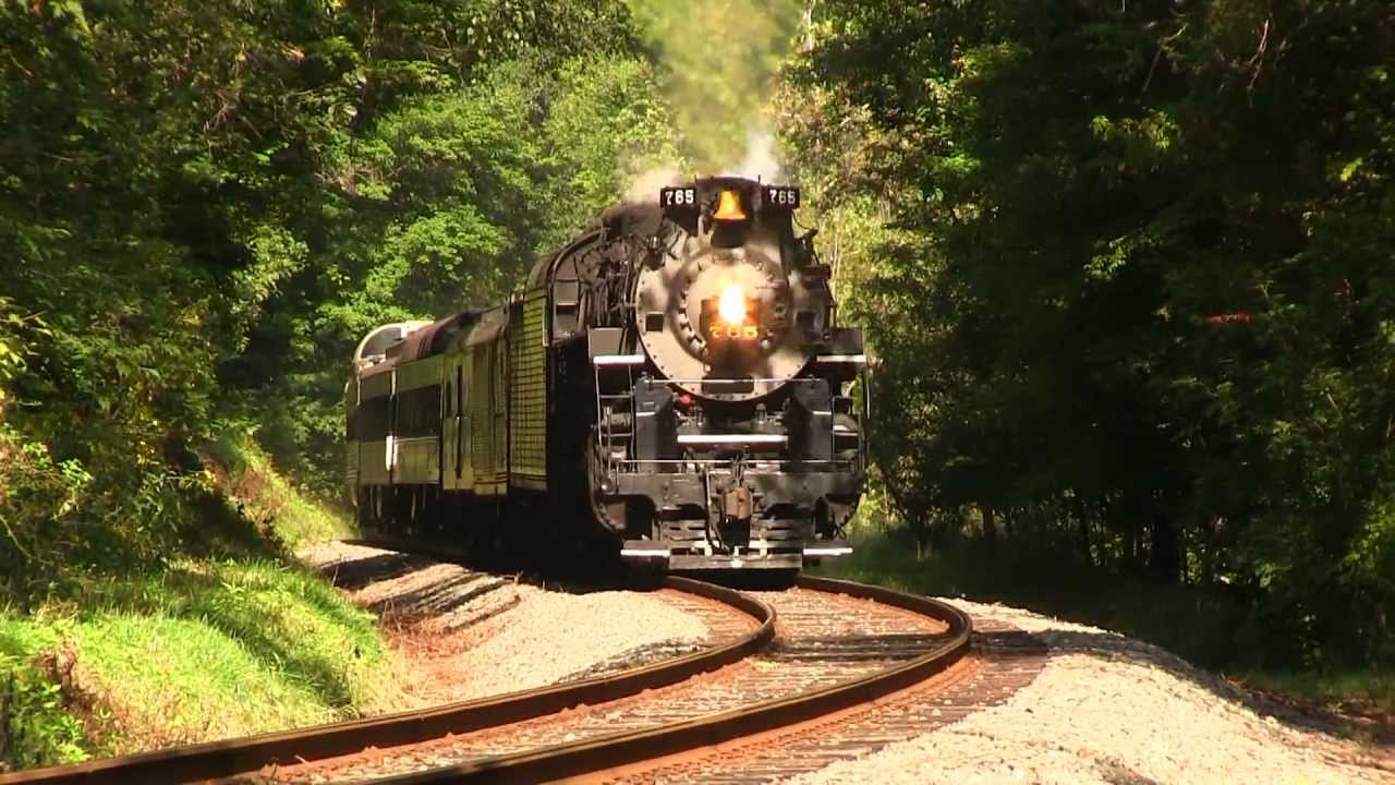 NKP 765 Steam In The Valley 2013 - YouTube
