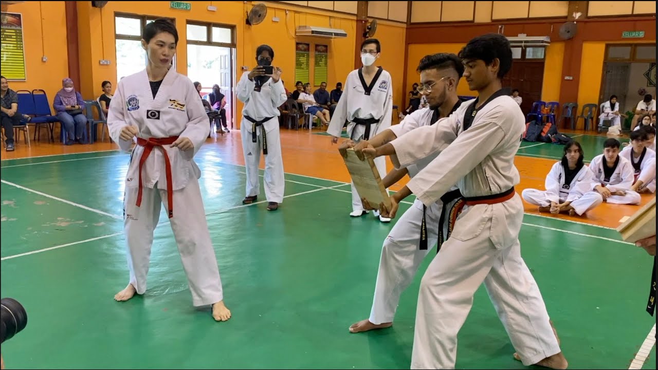 Tan Yee Teeng, Black Belt test, 13 Nov 2022 - YouTube