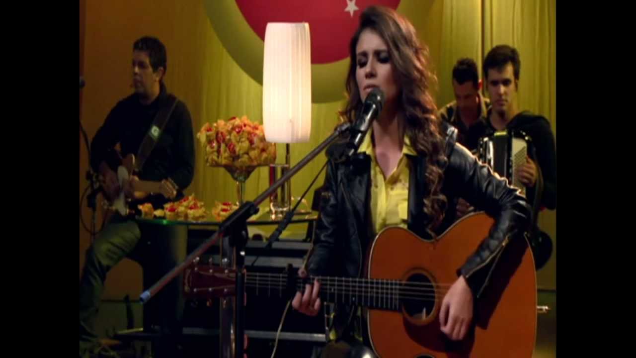 Paula Fernandes - Cuidar Mais de Mim - Serenata de Amor - HD - YouTube